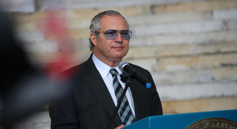 Investigación a presidente del Senado por nexos con Los Rastrojos