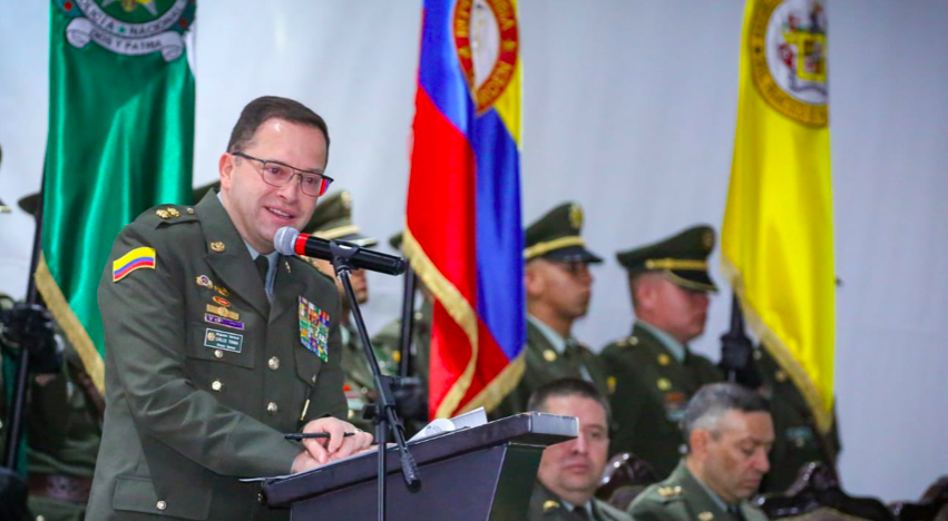 Amenazas de muerte al general Triana y otros generales de la Policía